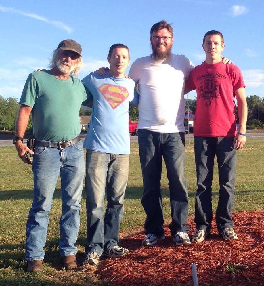 About Us & Our Crane Rental Service – HOLDEN CRANE 👋